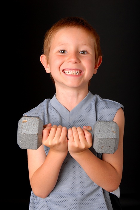 Benefits of Strength Training for Kids Outweigh Risk
